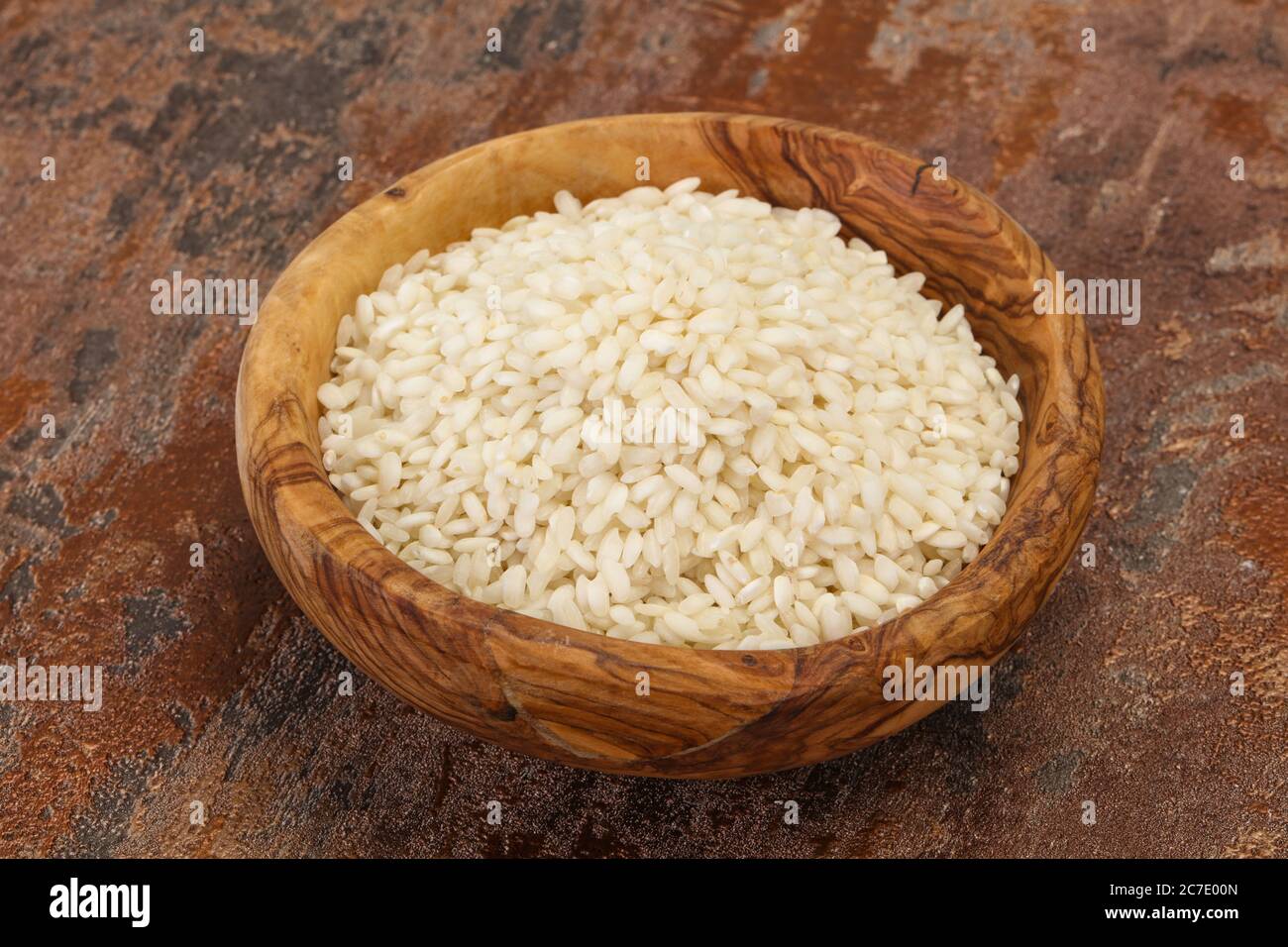 Raw Arborio rice for Italian risotto Stock Photo - Alamy
