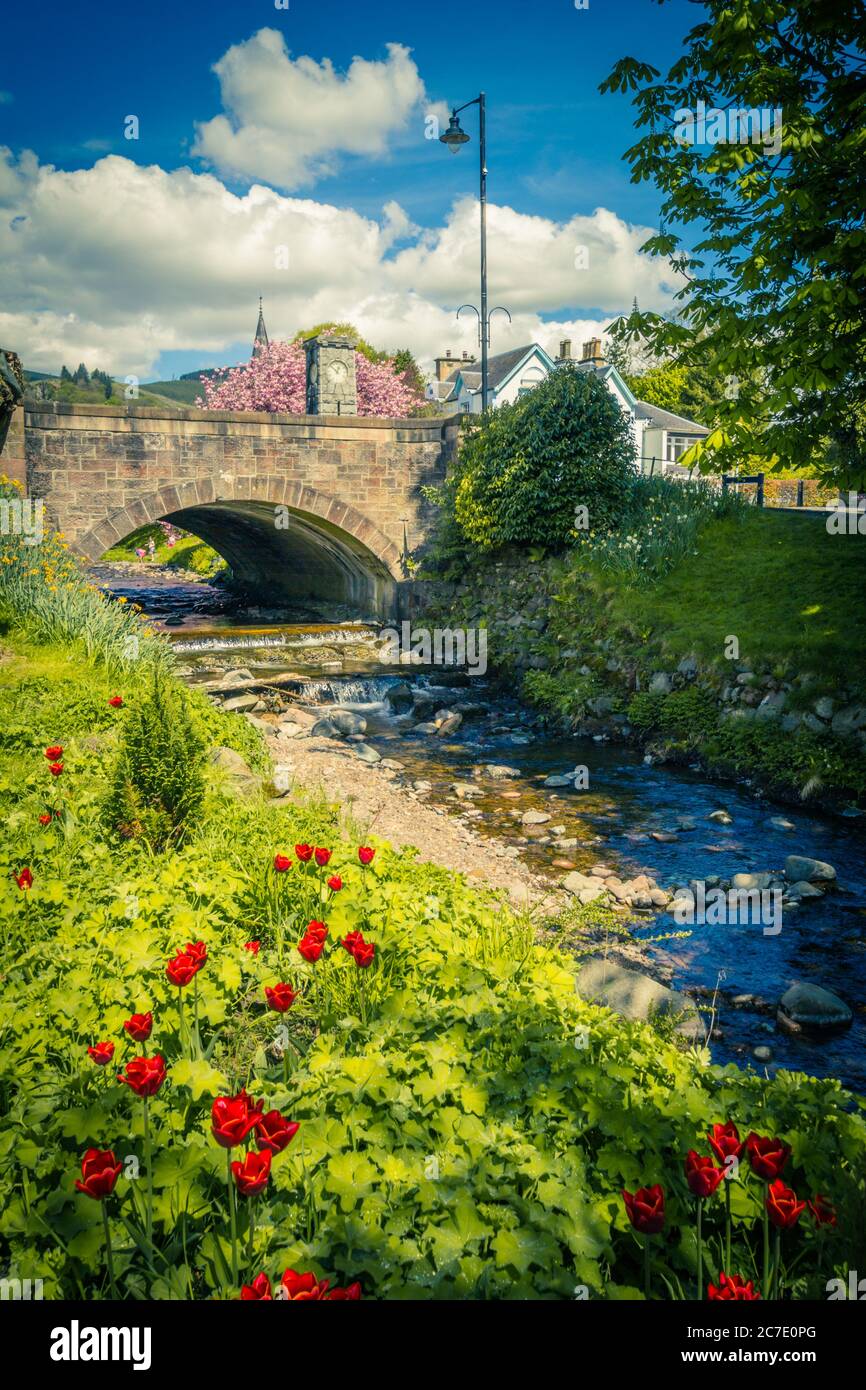 800 people hi-res stock photography and images - Alamy