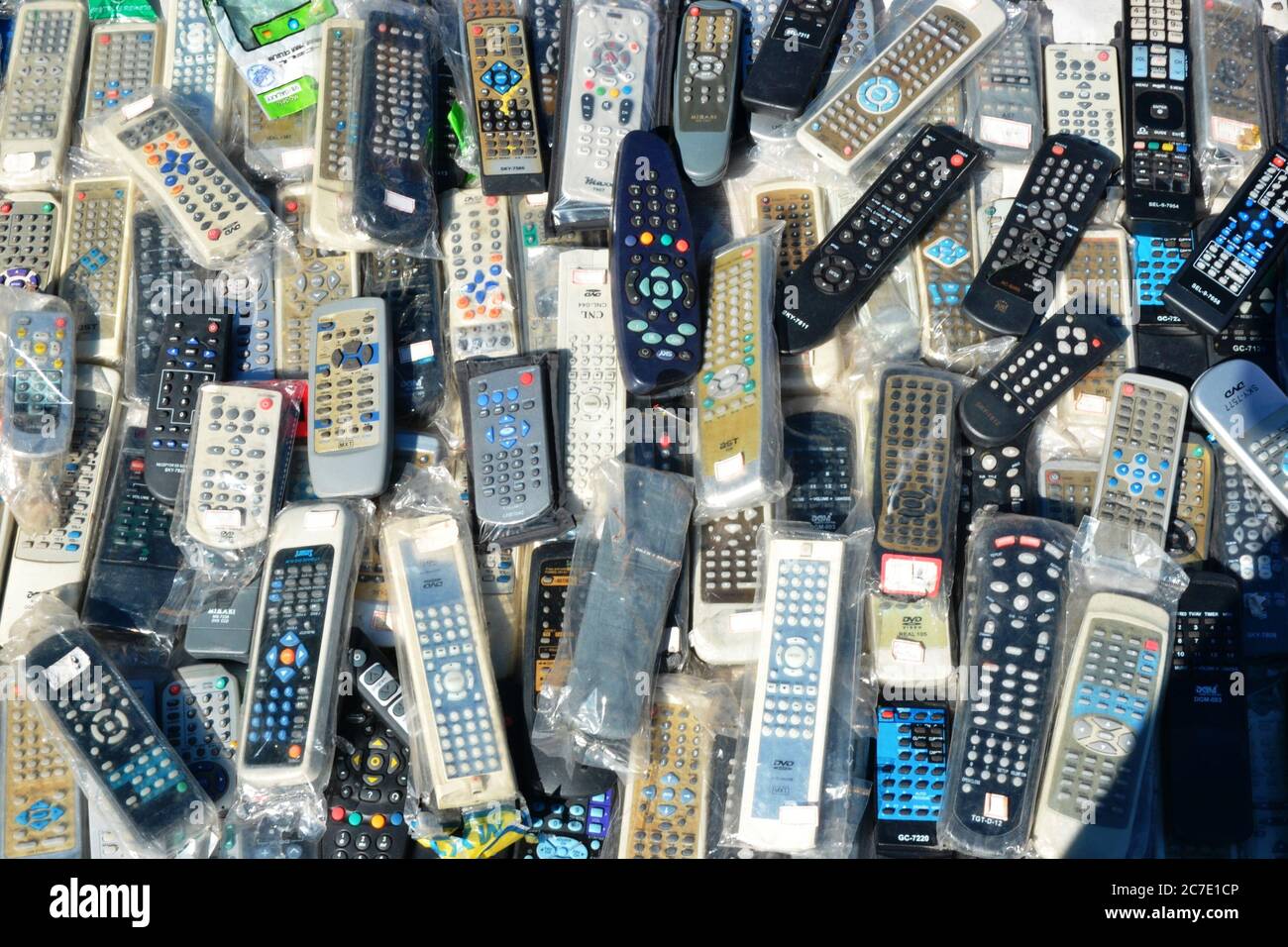 Old tv remote retro hi-res stock photography and images - Alamy