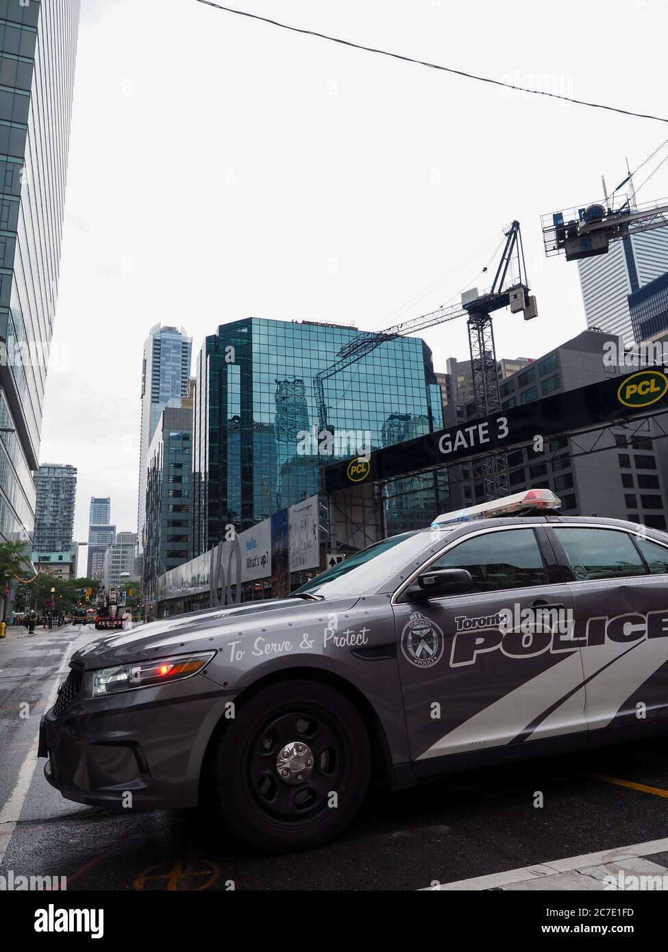 Crane collapse hi-res stock photography and images - Alamy