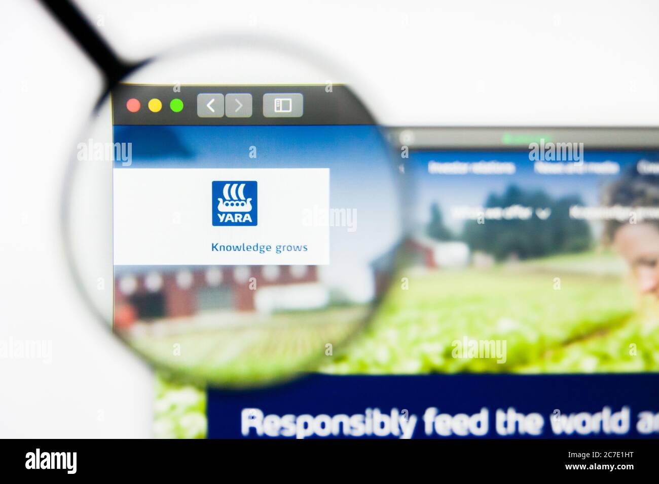 Yara logo hi-res stock photography and images - Alamy