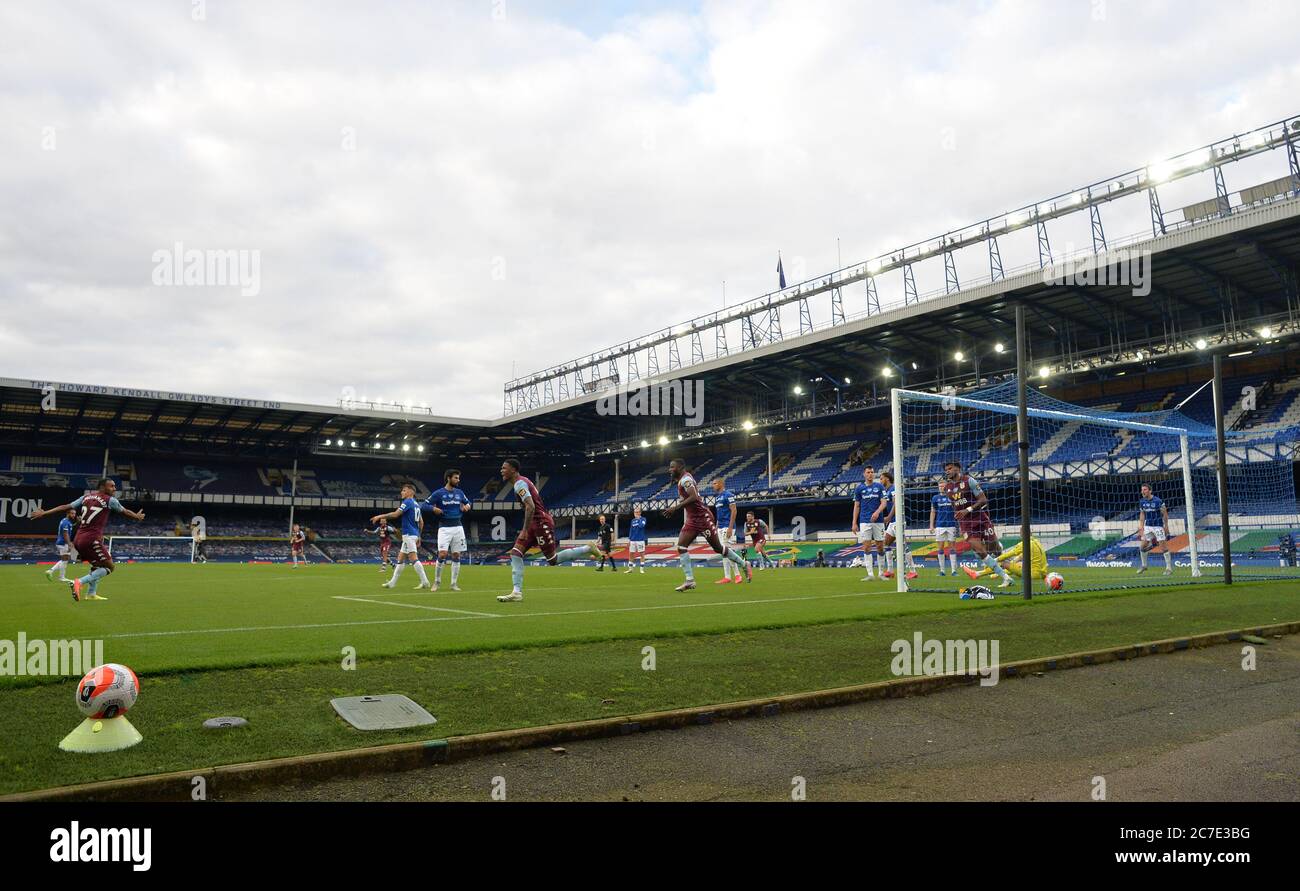 Aston villas ezri konsa celebrates scoring hi-res stock photography and ...