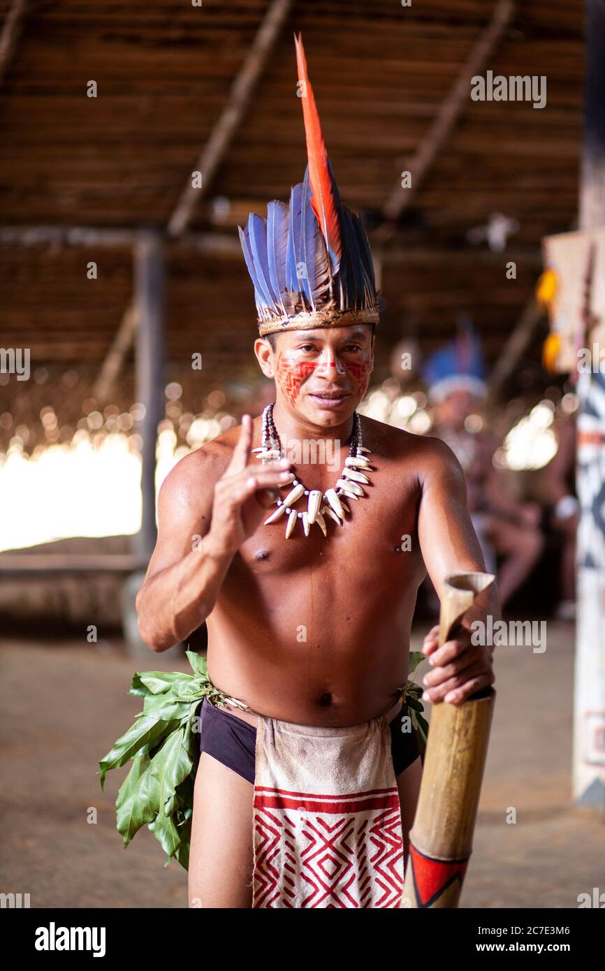 Tribal leader hi-res stock photography and images - Alamy