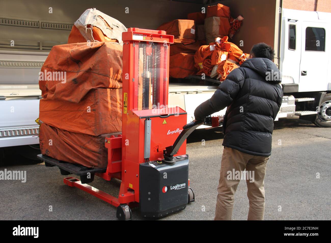 Official materials hi-res stock photography and images - Alamy