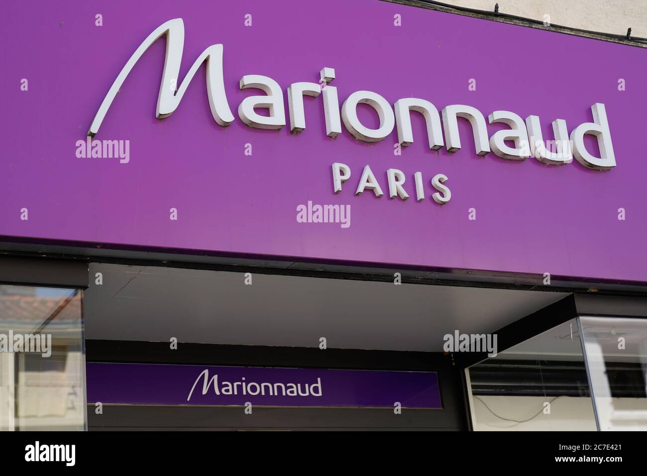 Bordeaux , Aquitaine / France - 07 07 2020 : marionnaud logo and text ...