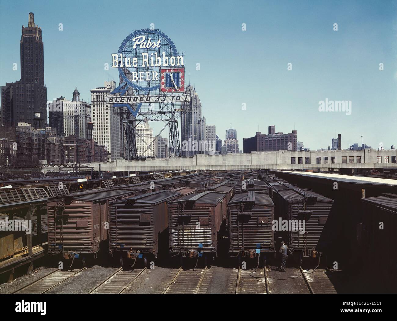 Chicago central station 20th century hi-res stock photography and ...