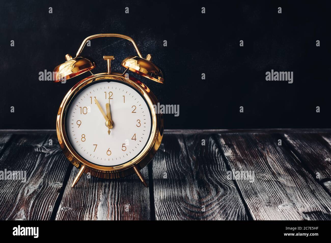 Dark table hi-res stock photography and images - Alamy