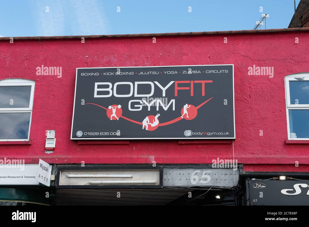 Bodyfit hi-res stock photography and images - Alamy
