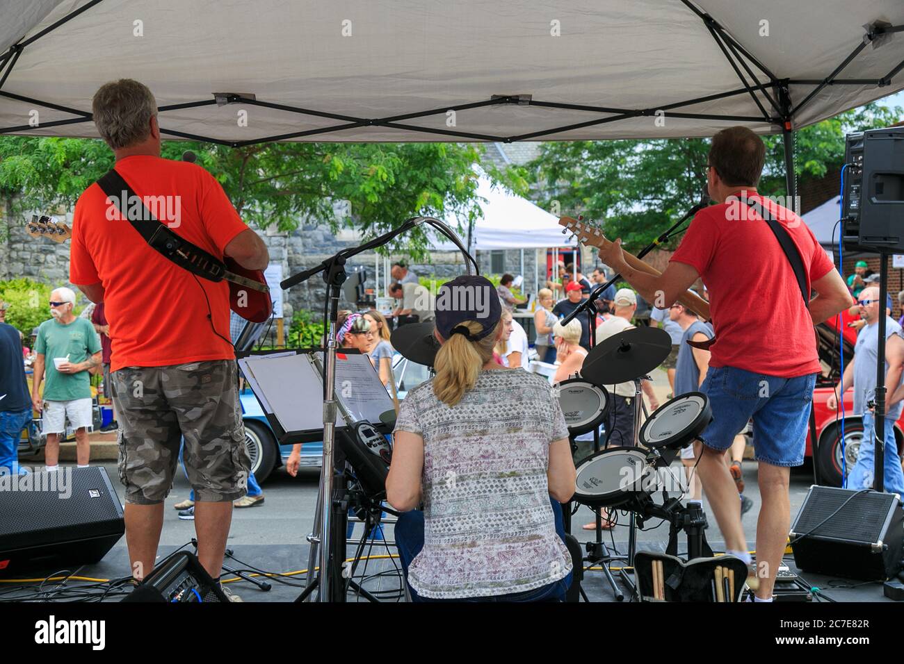 Car band hi-res stock photography and images - Alamy