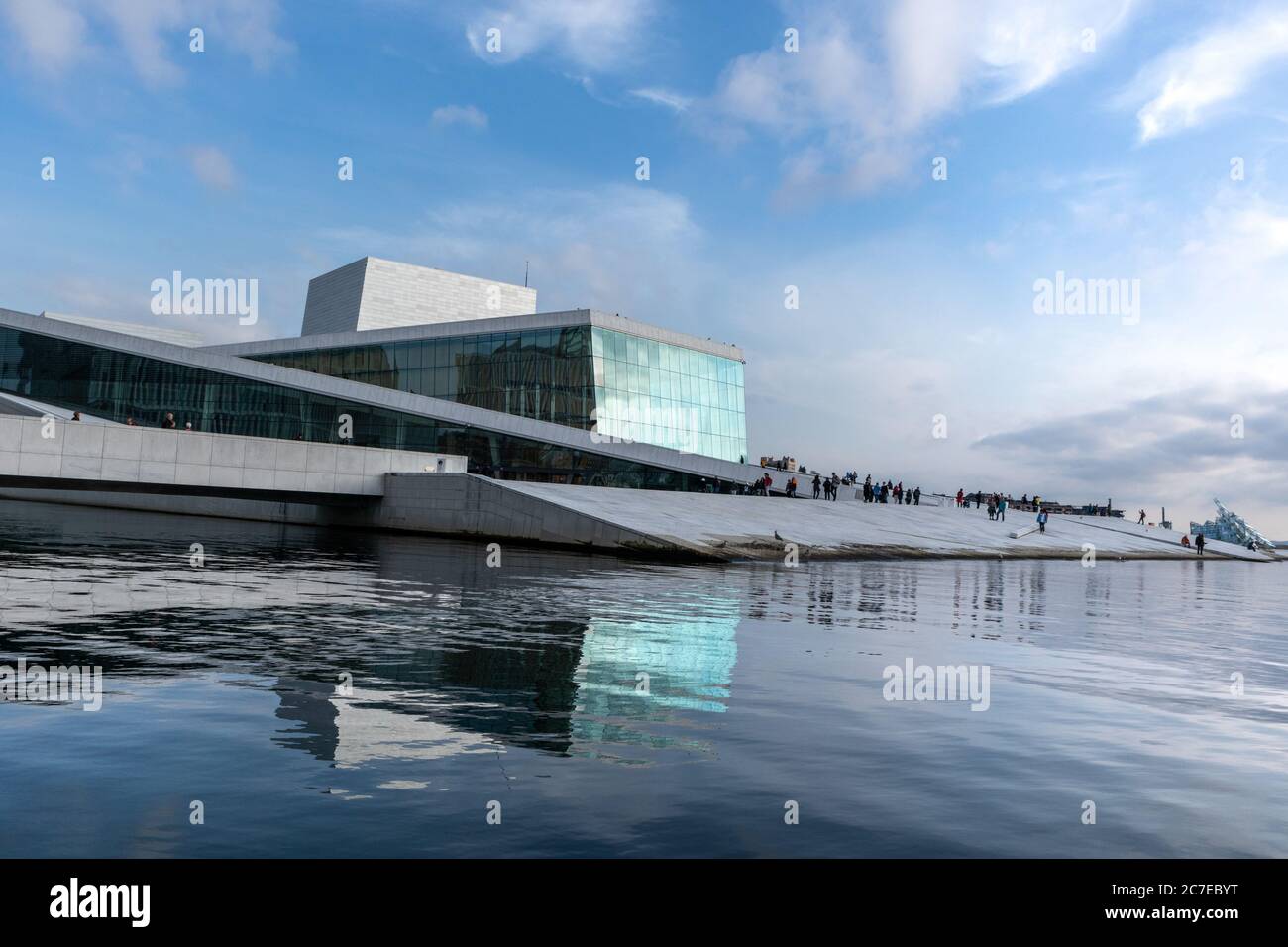 Exterior of oslo opera house hi-res stock photography and images - Alamy