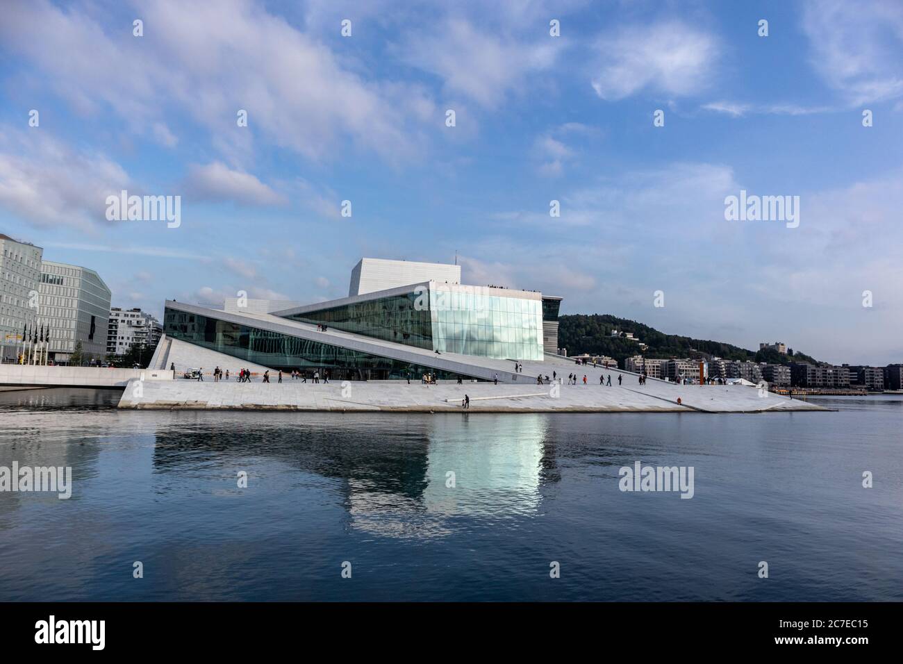 Exterior of oslo opera house hi-res stock photography and images - Alamy