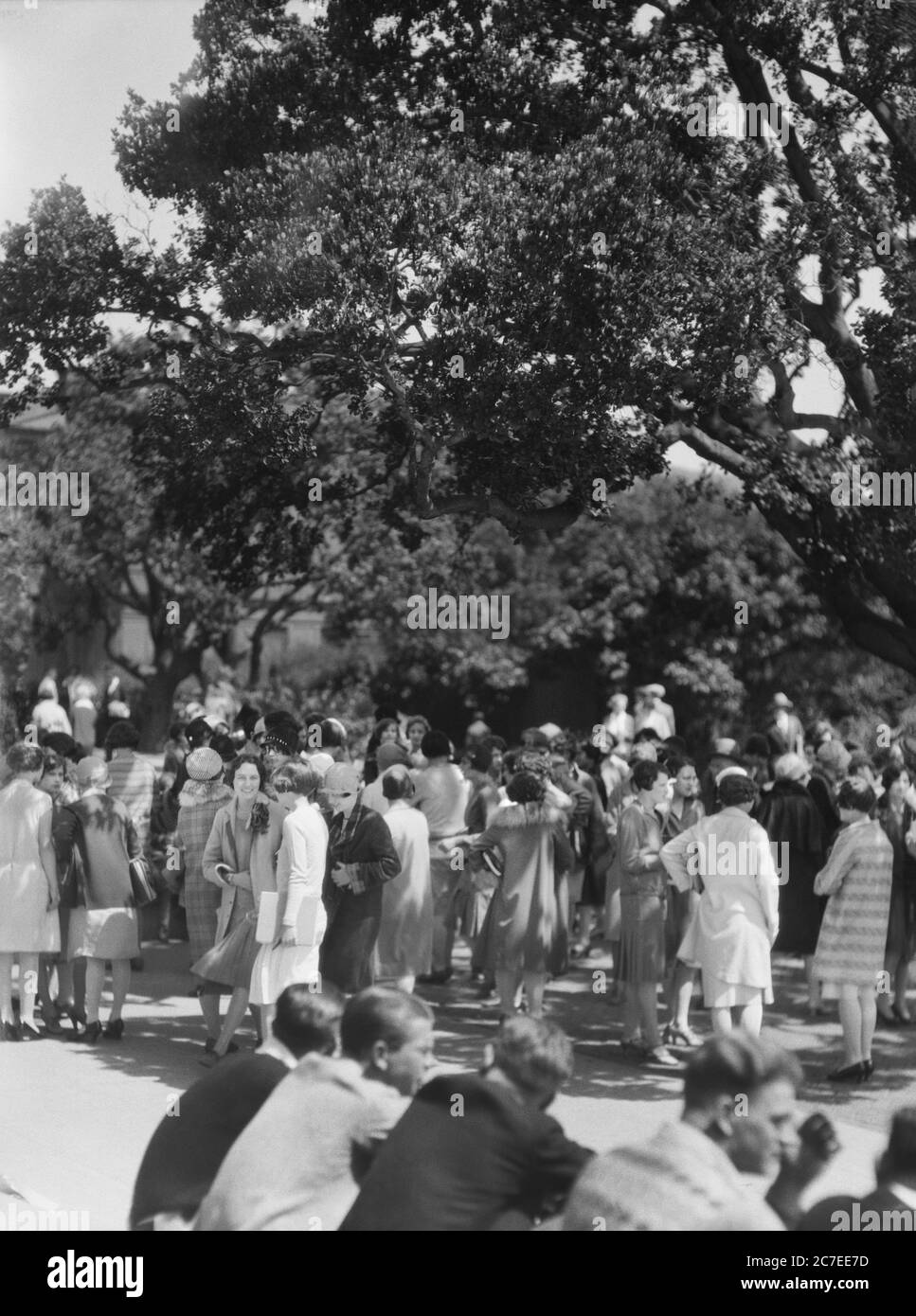 1920s college students outside hi-res stock photography and images - Alamy