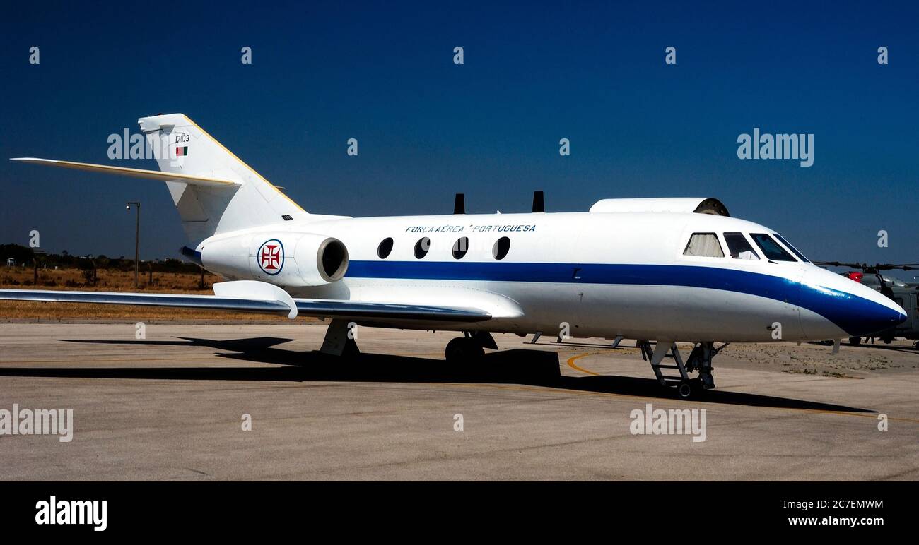 Falcon 20 High Resolution Stock Photography and Images - Alamy
