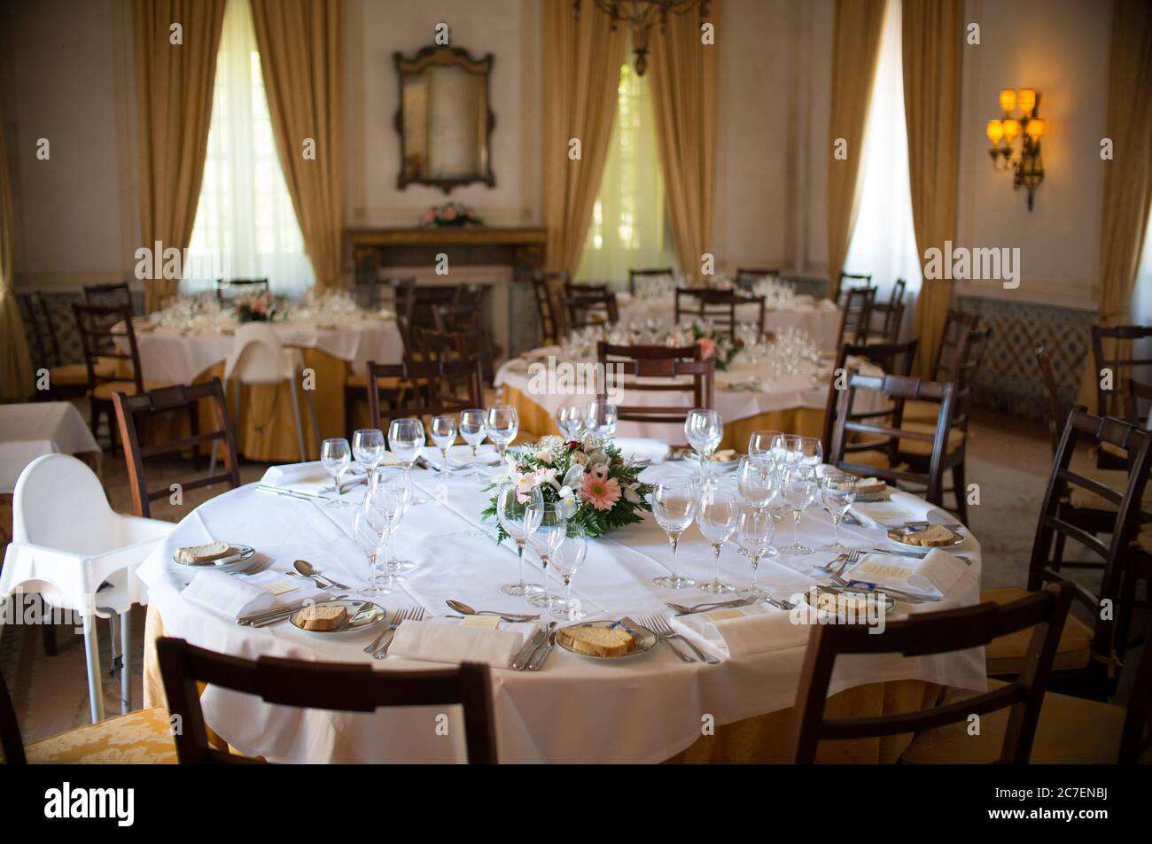 dining room at wedding reception Stock Photo - Alamy