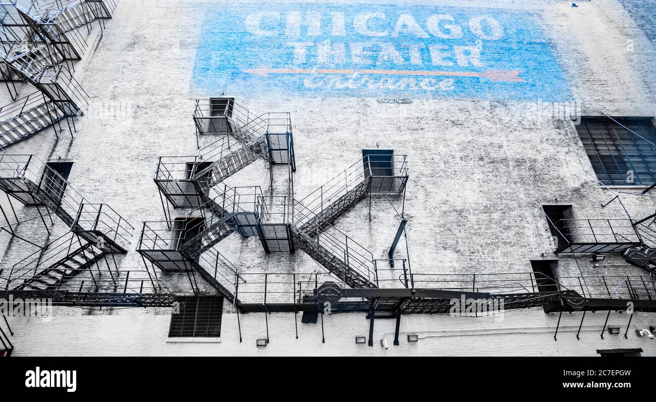 American fire exit sign hi-res stock photography and images - Alamy