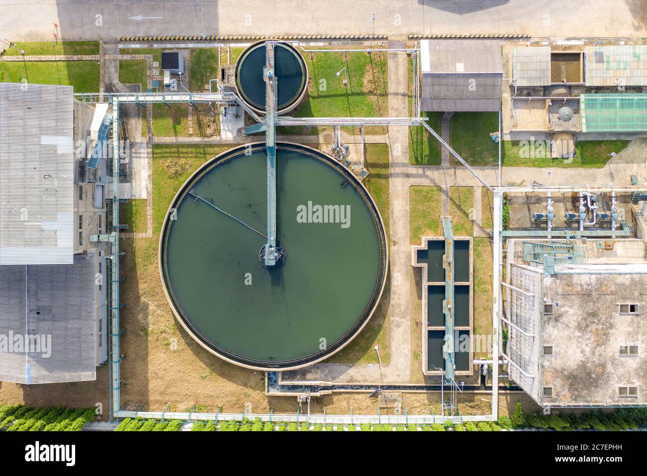 Sludge clarifier hi-res stock photography and images - Alamy