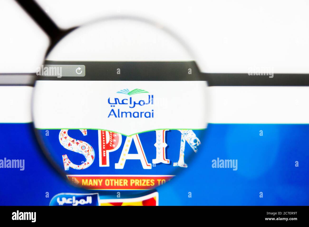 Almarai logo hi-res stock photography and images - Alamy
