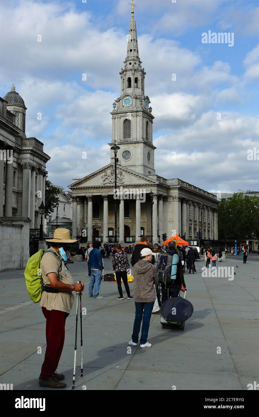 Vulnerable people hi-res stock photography and images - Alamy