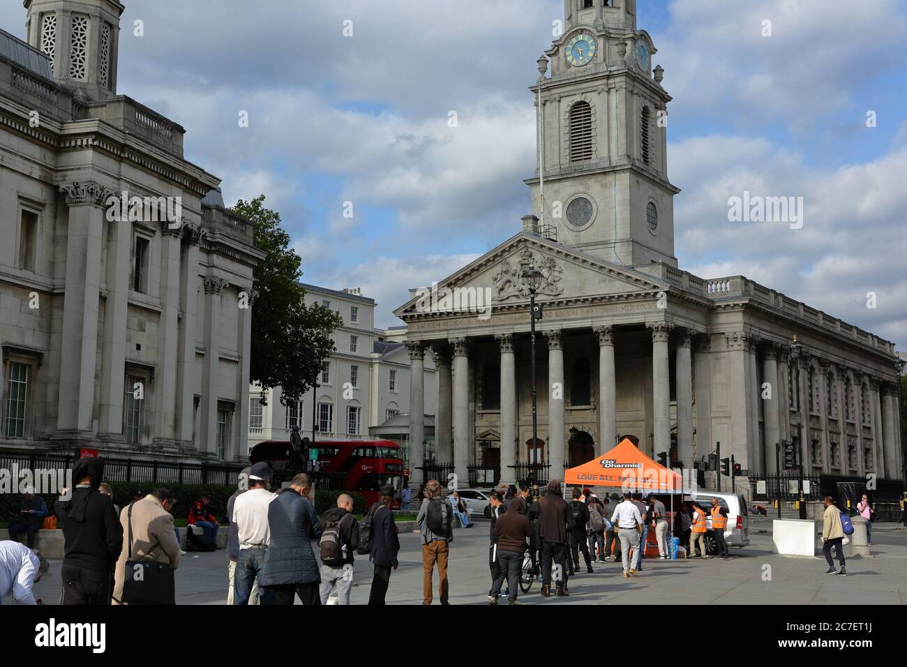 Homeless london food hi-res stock photography and images - Alamy