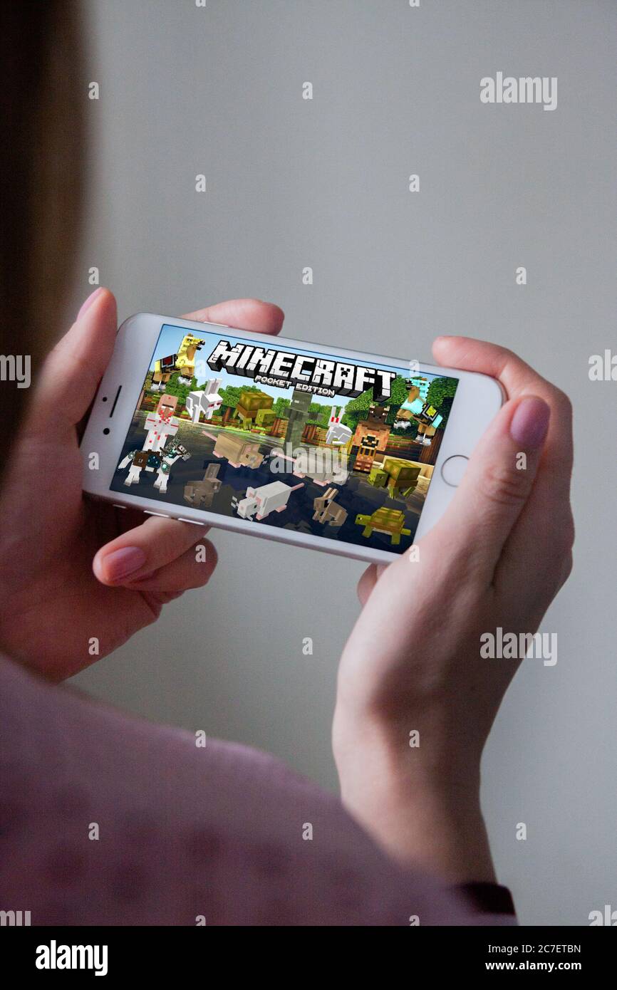 Minecraft logo hi-res stock photography and images - Alamy