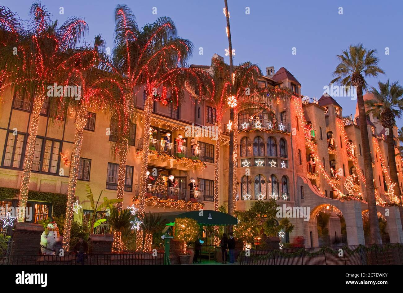 Festival of Lights at the historic Mision Inn, Riverside City ...