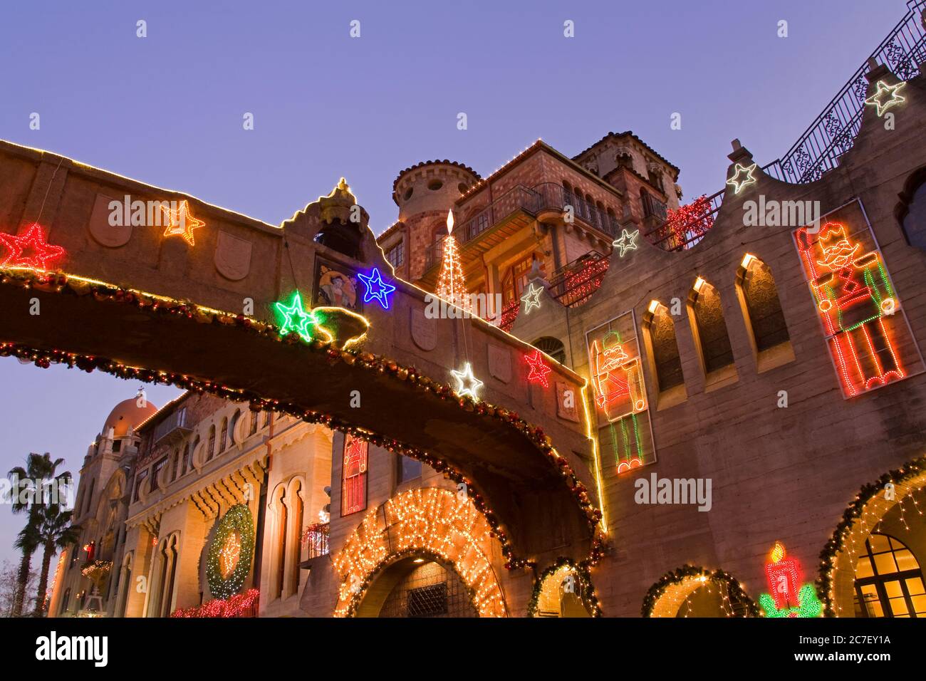 Festival of Lights at the historic Mission Inn, Riverside City ...