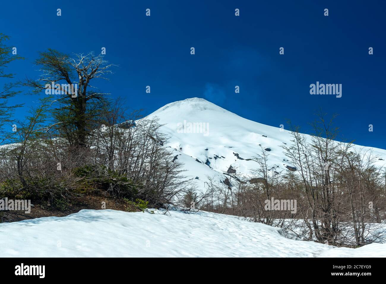 Villarrica Volcano, Pucon, Araucania, Chile Stock Photo - Alamy