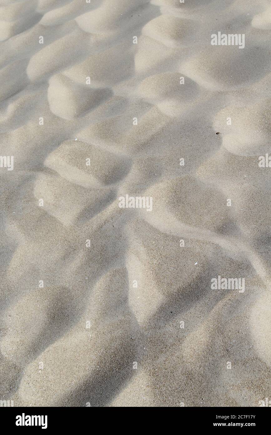 Vertical shot sandy beach hi-res stock photography and images - Alamy