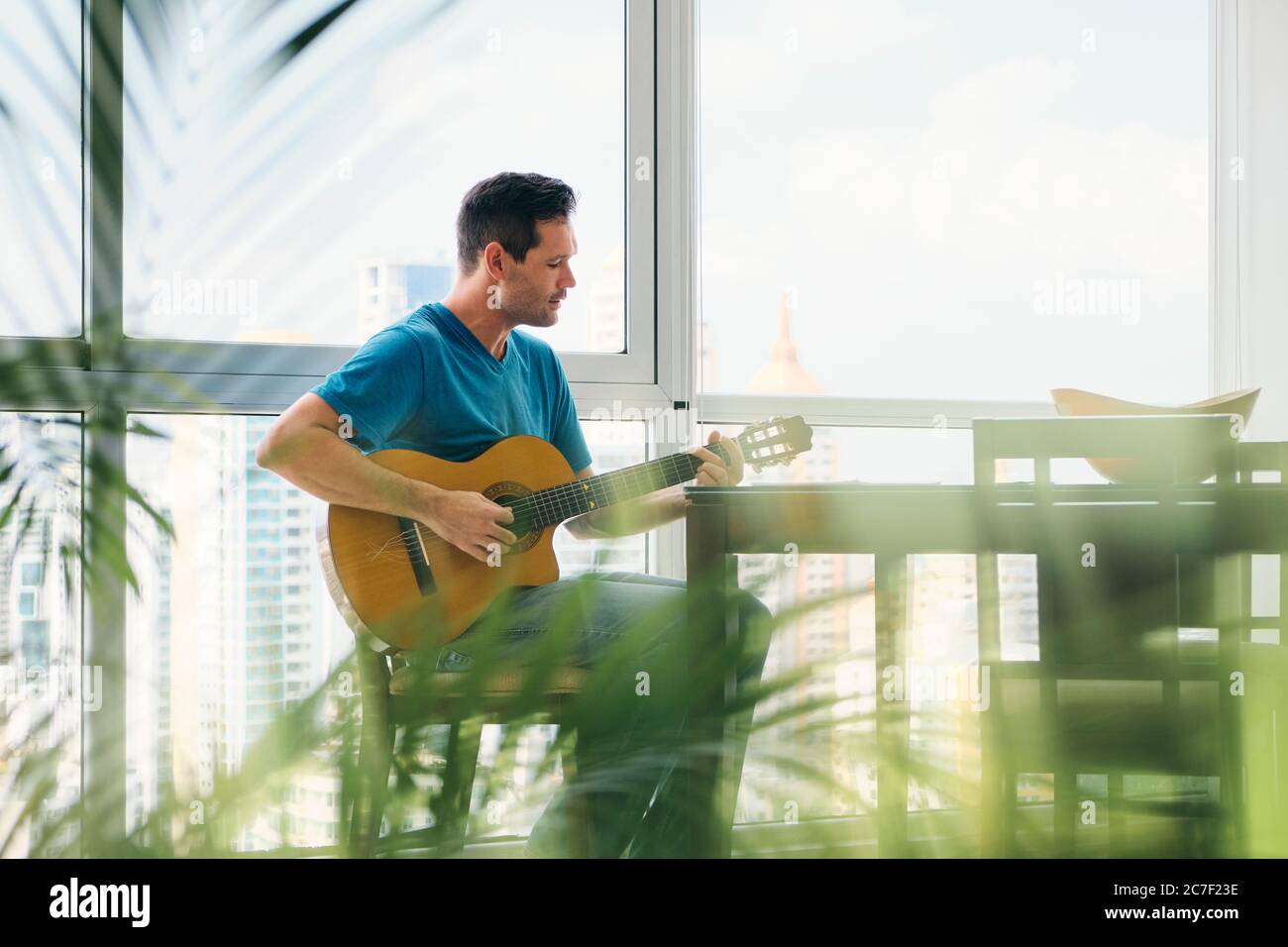 Man singing with passion hi-res stock photography and images - Alamy