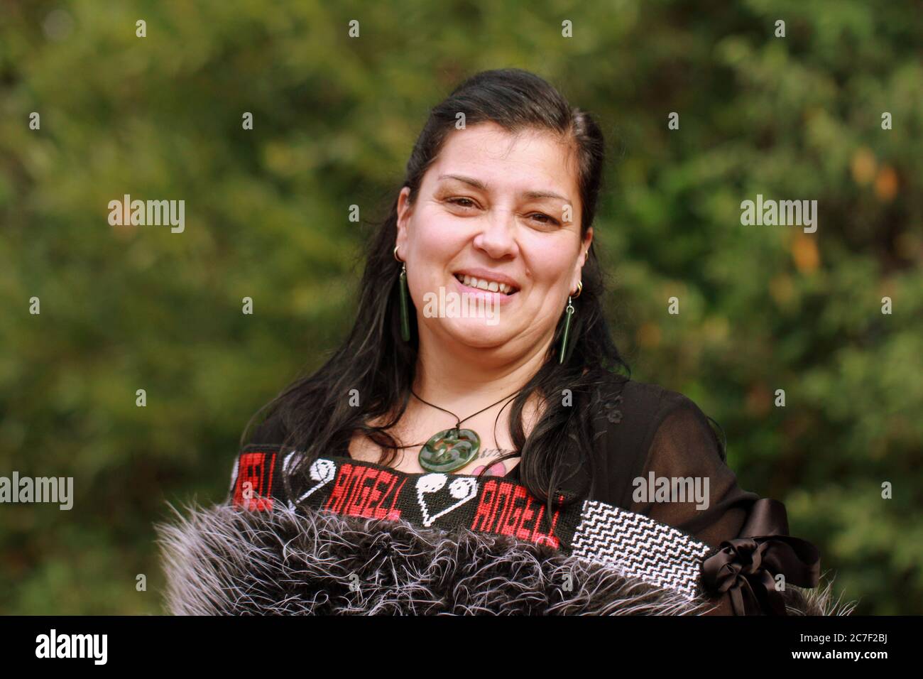 AUCKLAND, NEW ZEALAND - Jun 11, 0201: Maori woman in traditional ...
