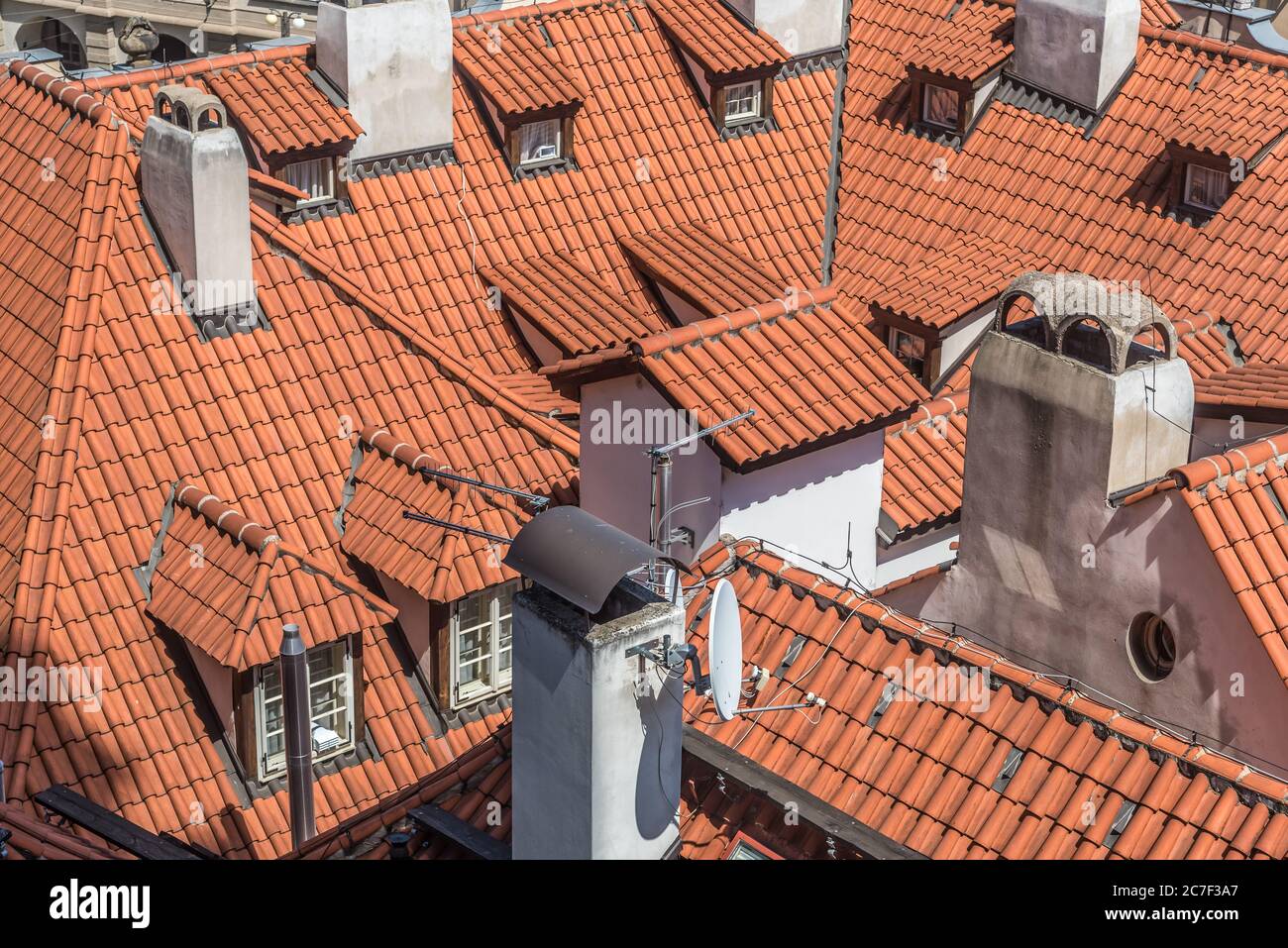 Red brown tiled roof hi-res stock photography and images - Alamy
