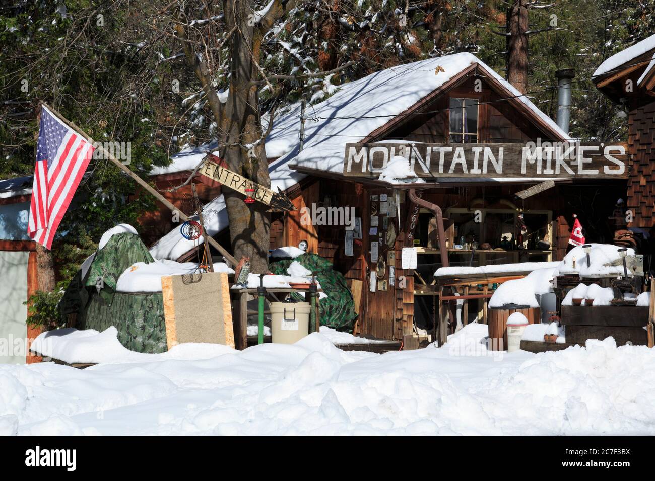 Idyllwild, california, snow hi-res stock photography and images - Alamy