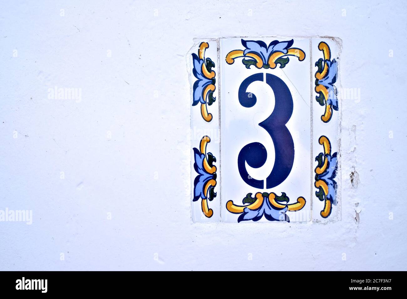 Three row column hi-res stock photography and images - Alamy