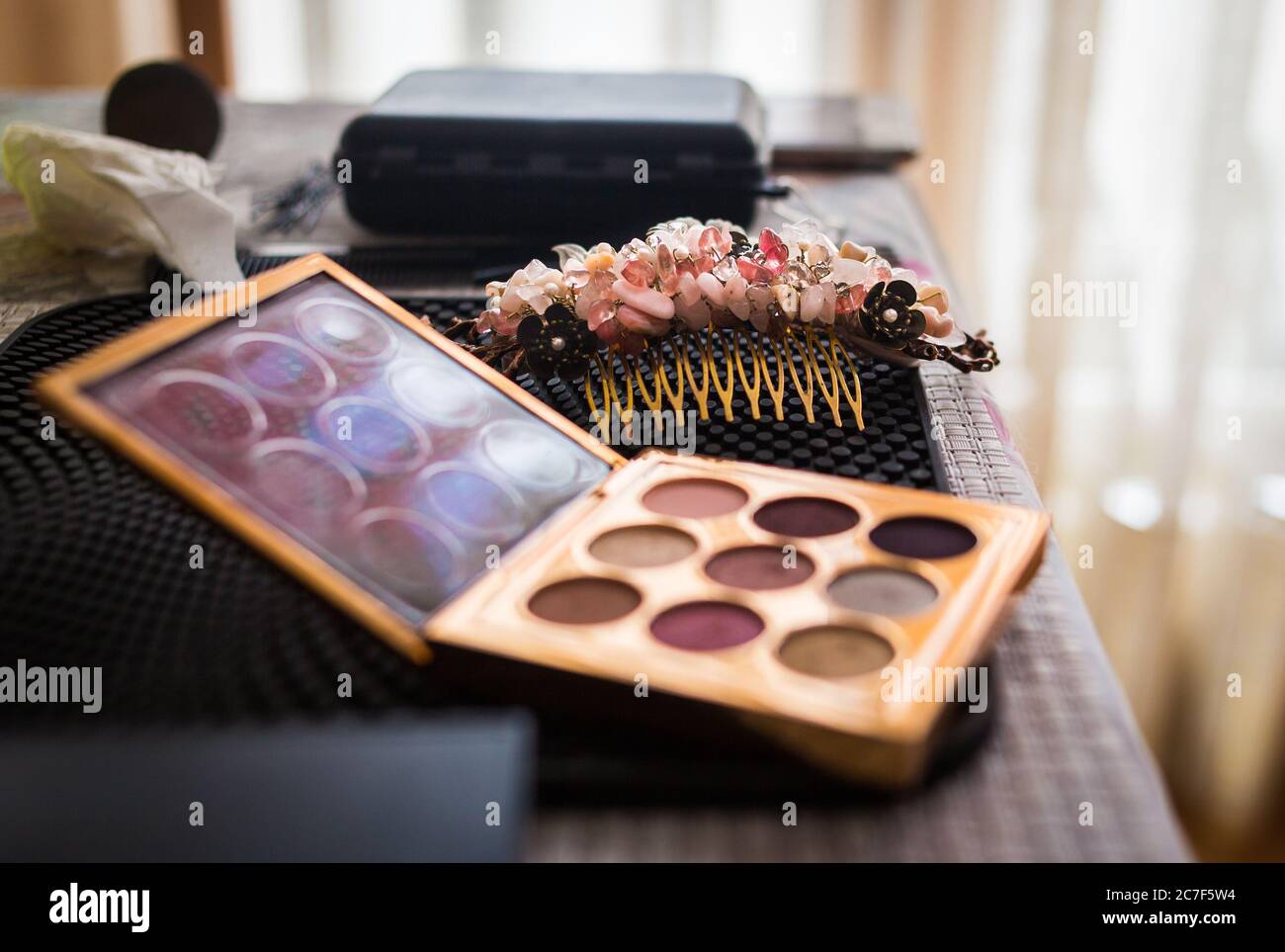 Make Up Aladdin Stock Photo - Alamy