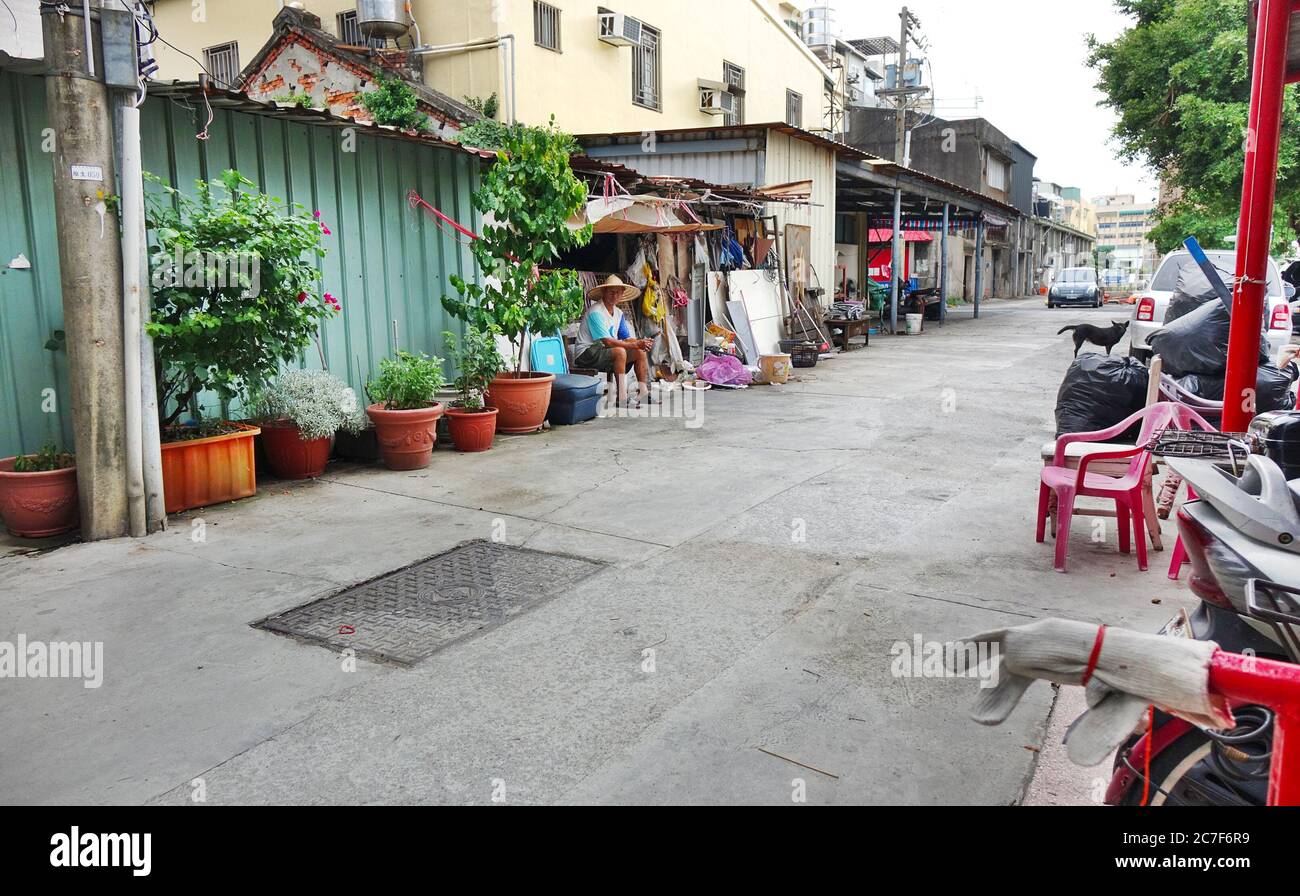 Traditional neighborhoods hi-res stock photography and images - Alamy