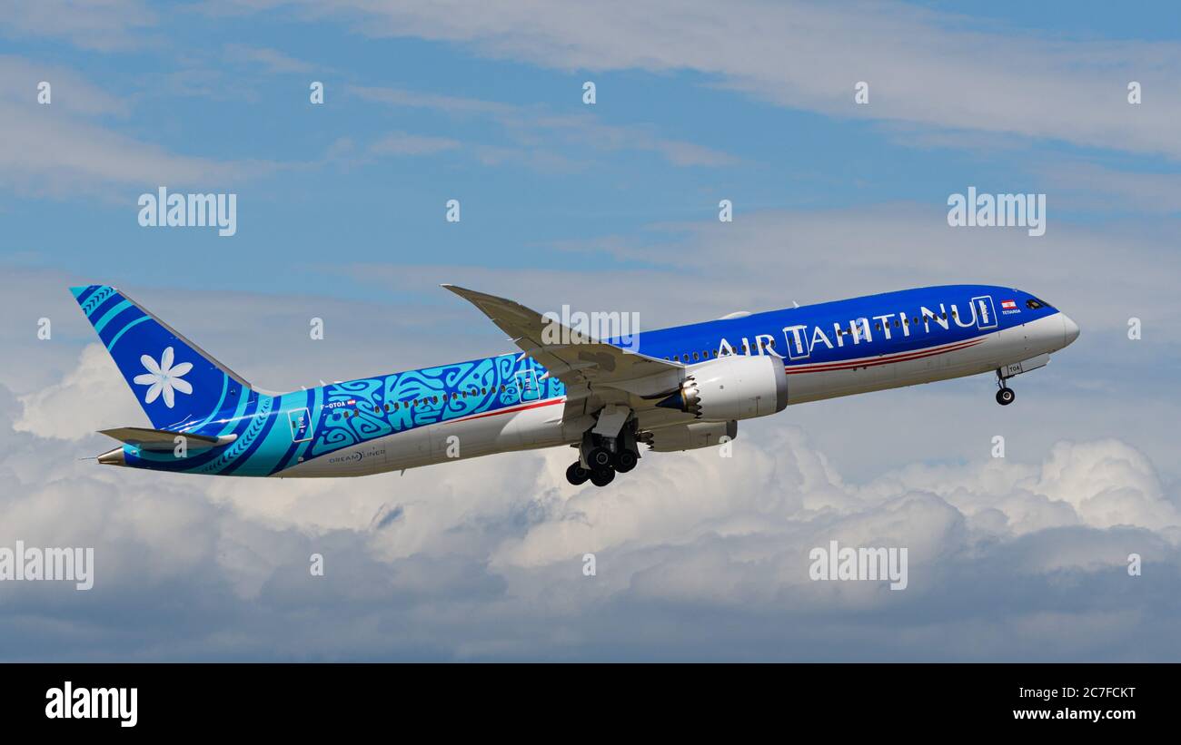 Richmond, British Columbia, Canada. 16th July, 2020. An Air Tahiti Nui ...