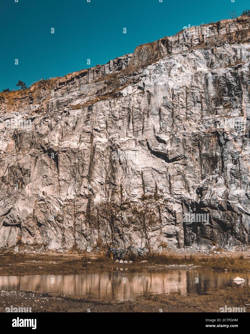 Scenery of a rock formation at the ocean shore in Rio de Janeiro Stock ...