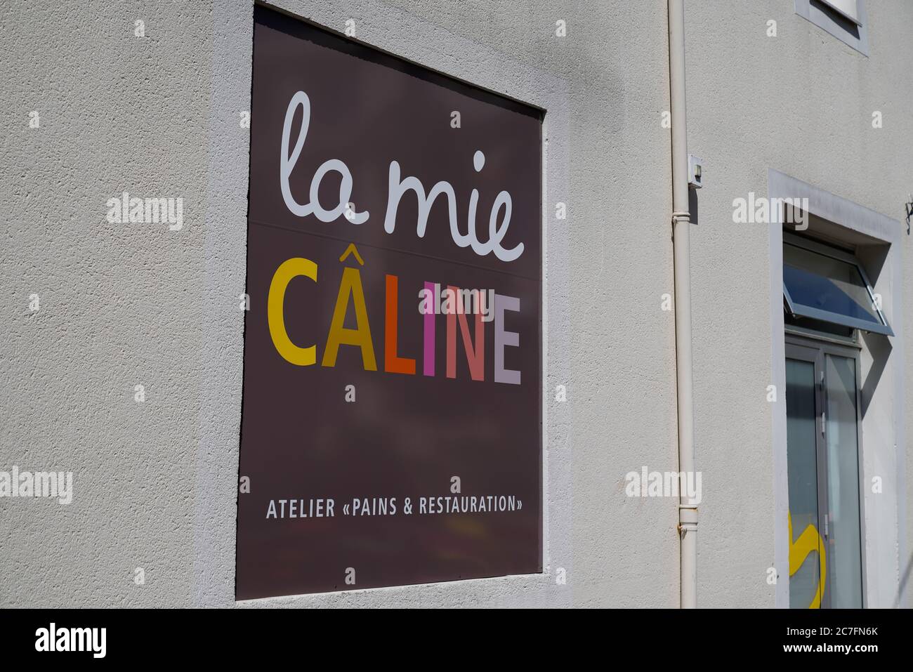 La mie caline logo hi-res stock photography and images - Alamy