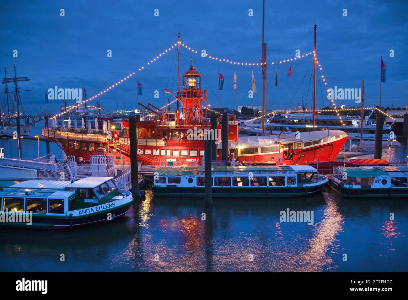 Inland harbor at baumwall hi-res stock photography and images - Alamy