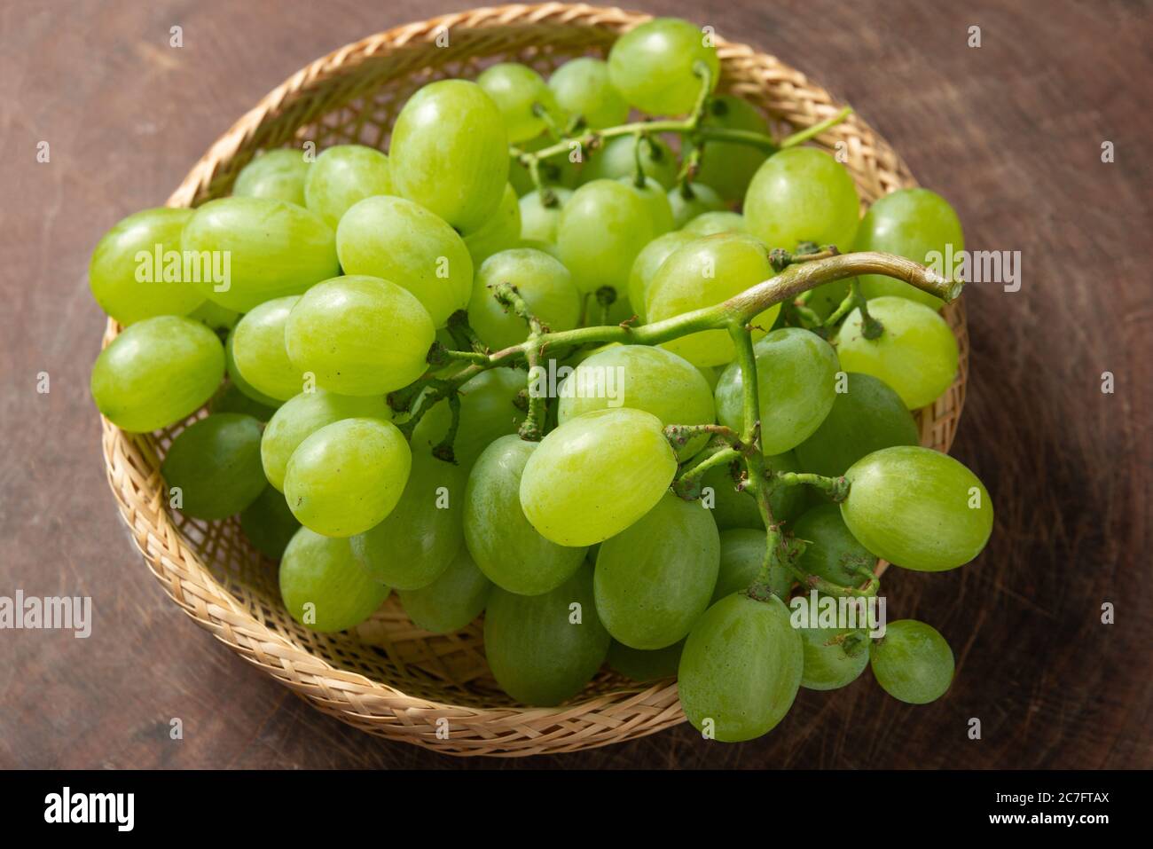 Sweet and juicy grapes hi-res stock photography and images - Alamy