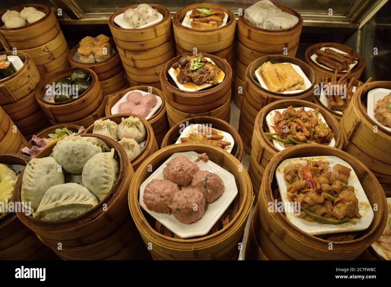 Specialty cantonese cuisine hi-res stock photography and images - Alamy