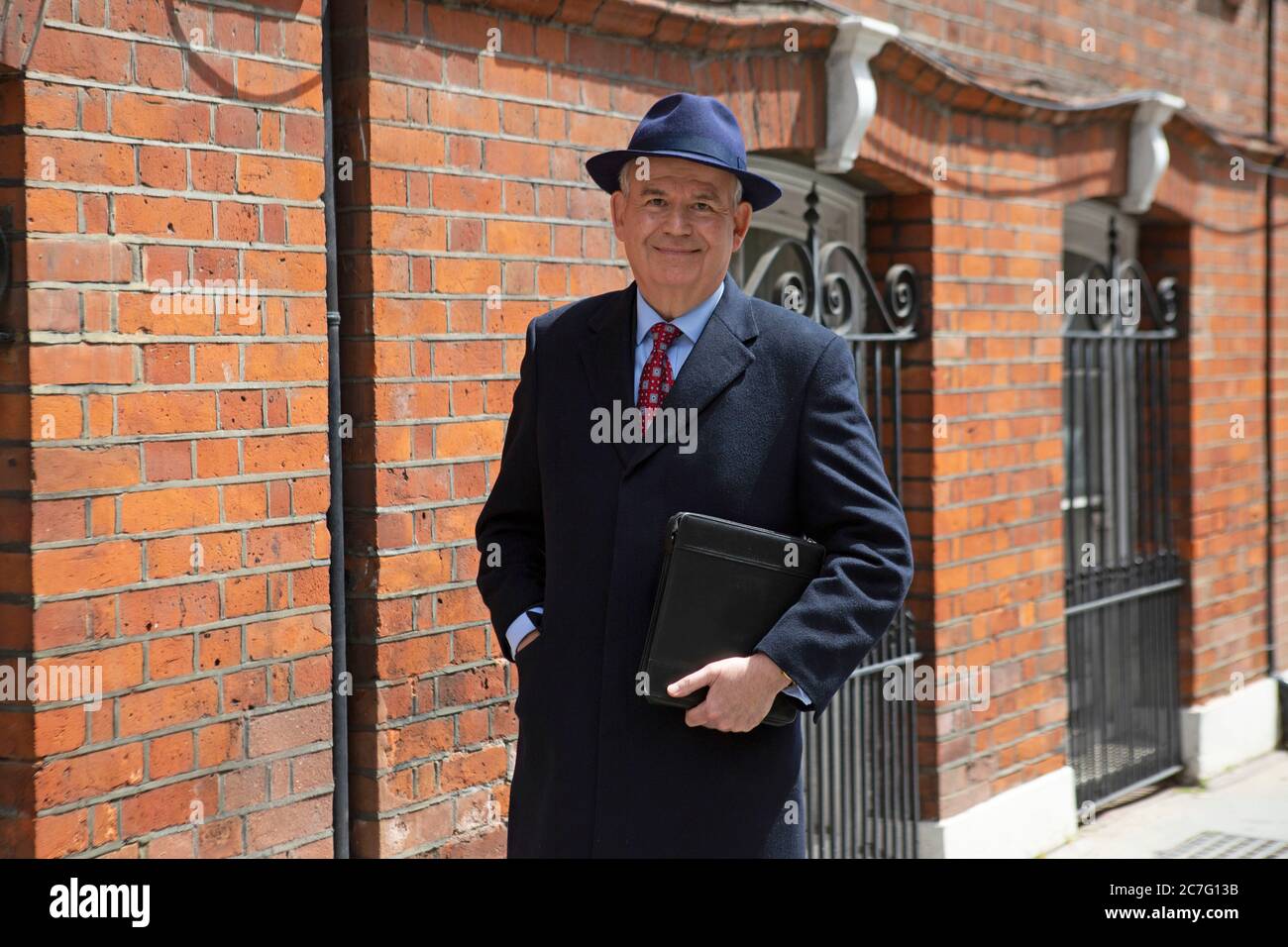 Chris lewis mp hi-res stock photography and images - Alamy