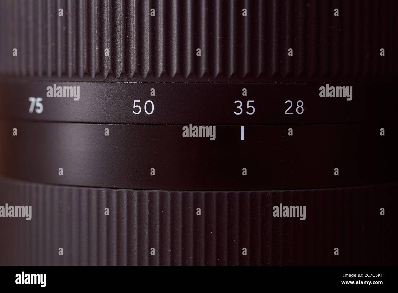 Focal lengths hi-res stock photography and images - Alamy