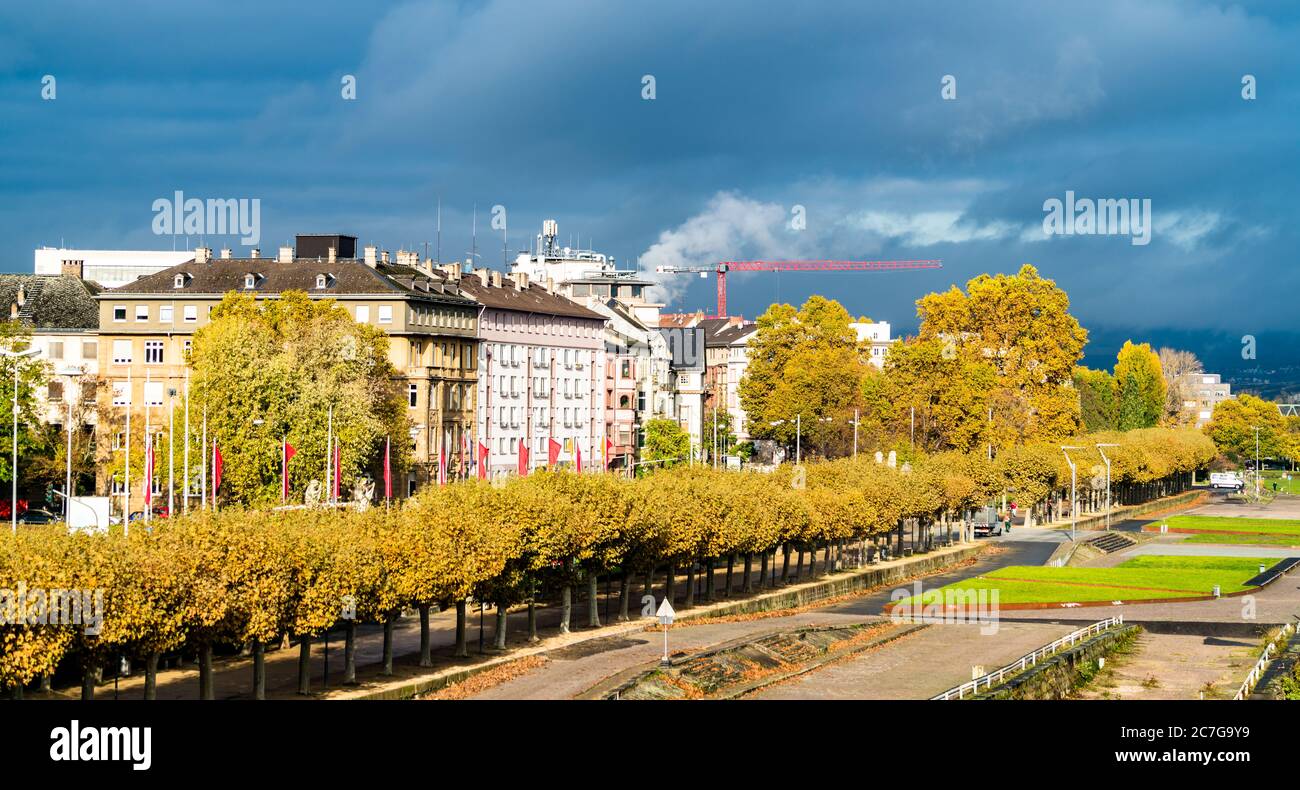 The rhine in mainz hi-res stock photography and images - Alamy