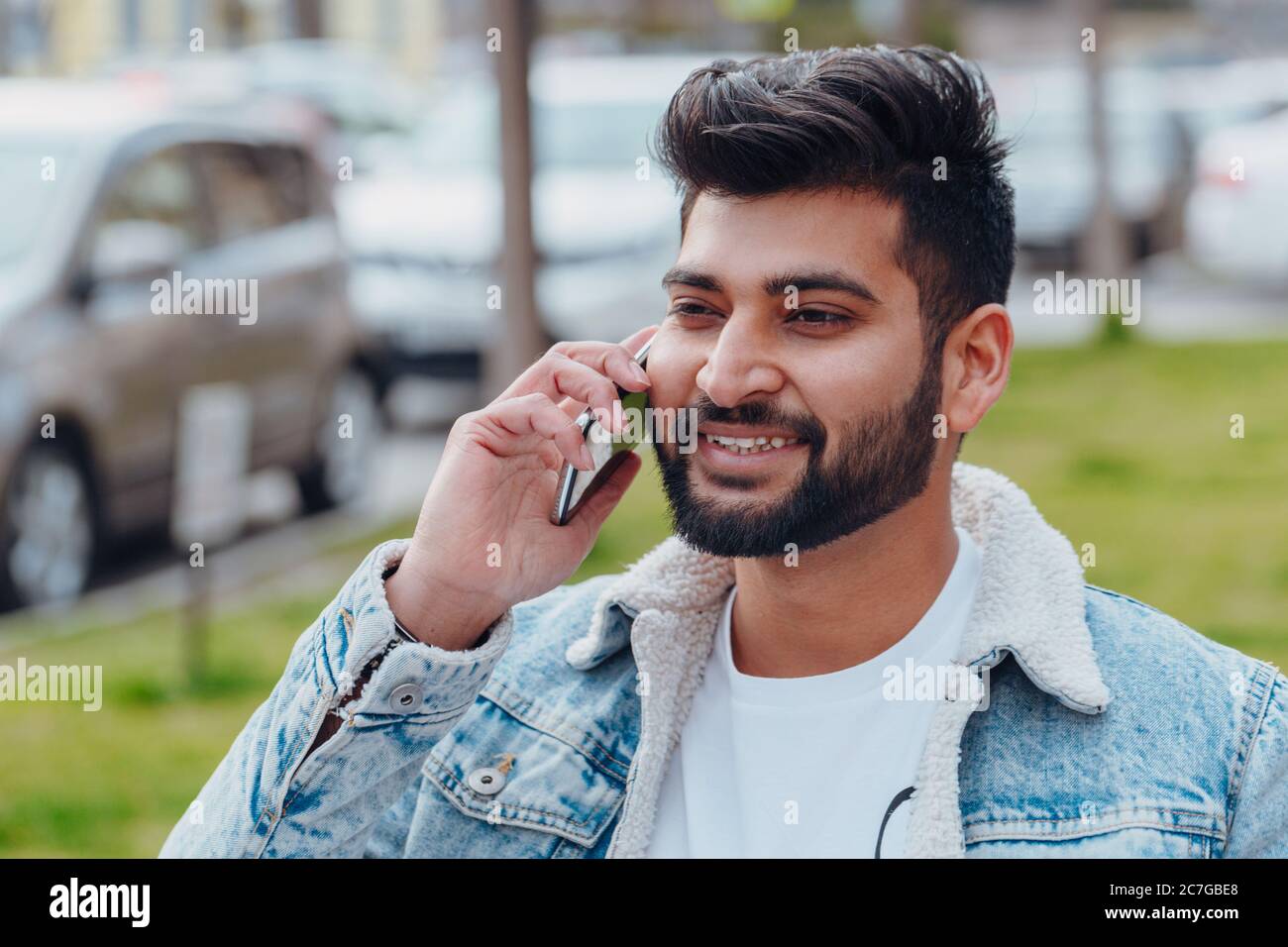 Bearded indian man hi-res stock photography and images - Alamy