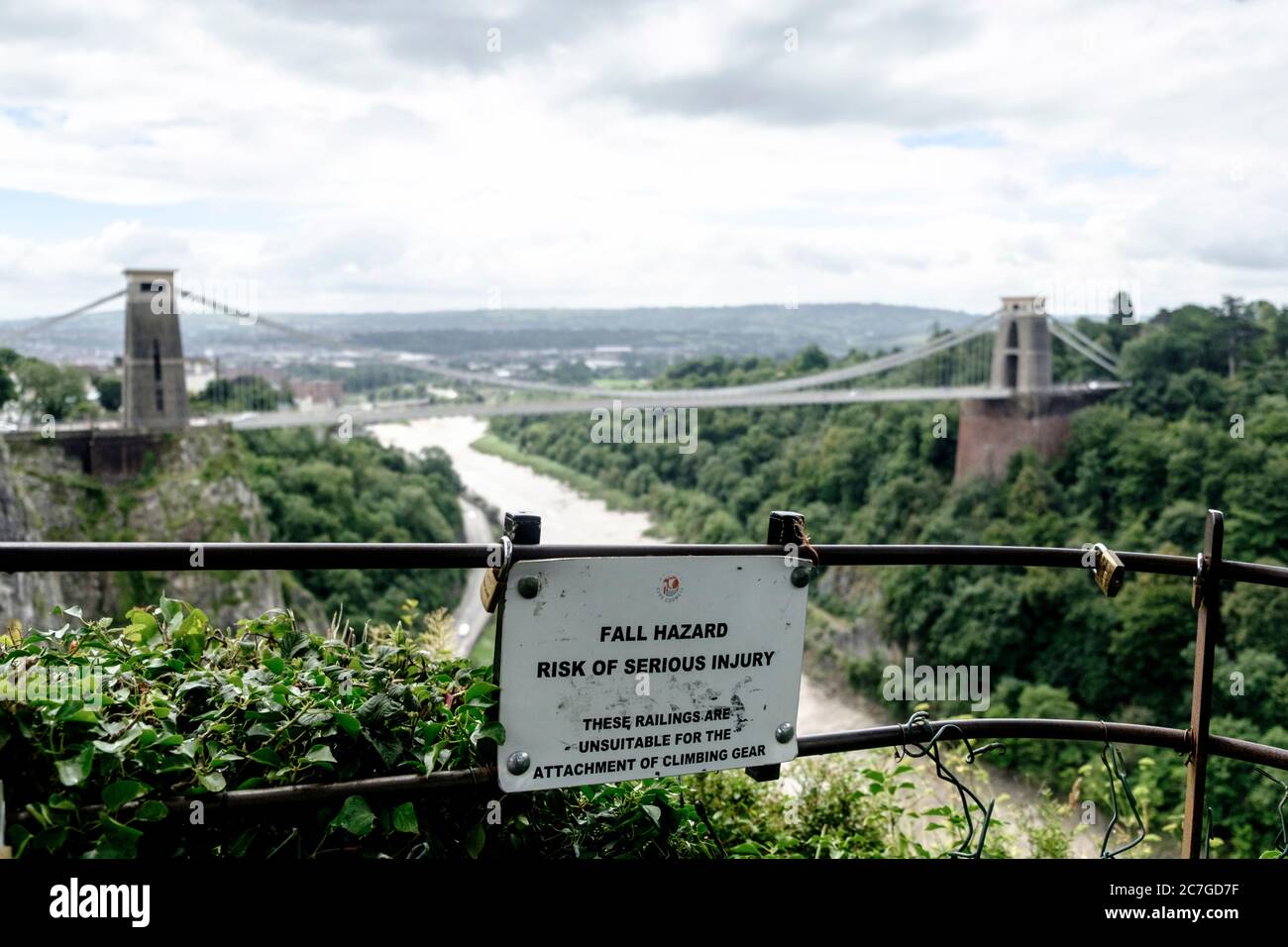 Bridge danger sign hi-res stock photography and images - Alamy