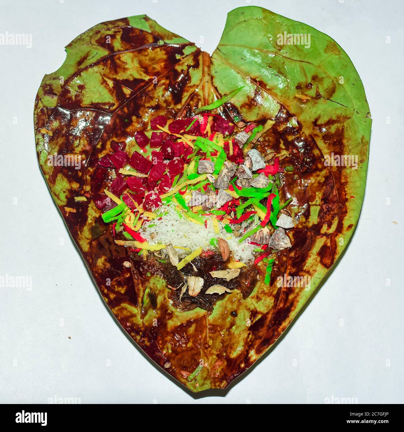 Banarasi Pan, Betel Nut Garnished With All Indian Sweet Colourful ...