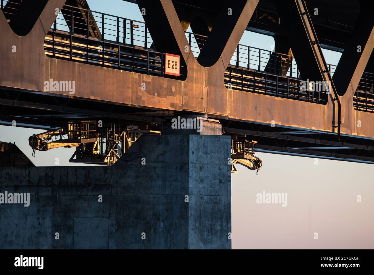 Water bridge construction pillars hi-res stock photography and images ...