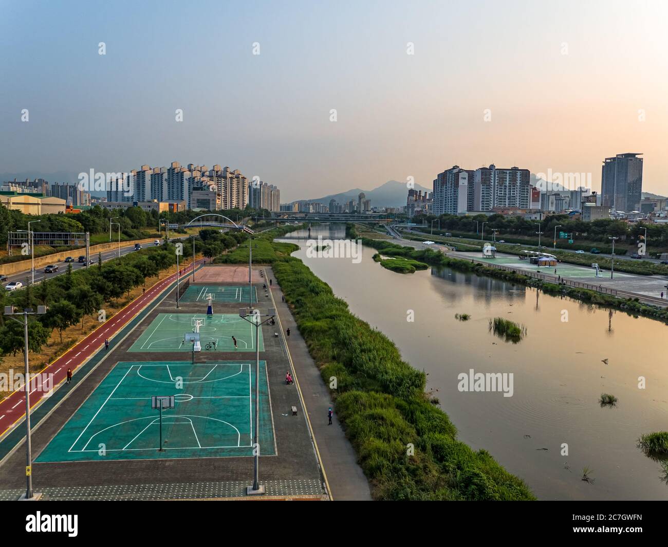 Jungnang-cheon walking road landscape Stock Photo - Alamy