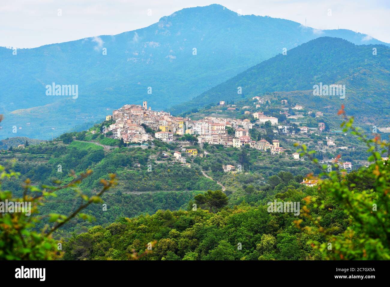 Village of perinaldo hi-res stock photography and images - Alamy
